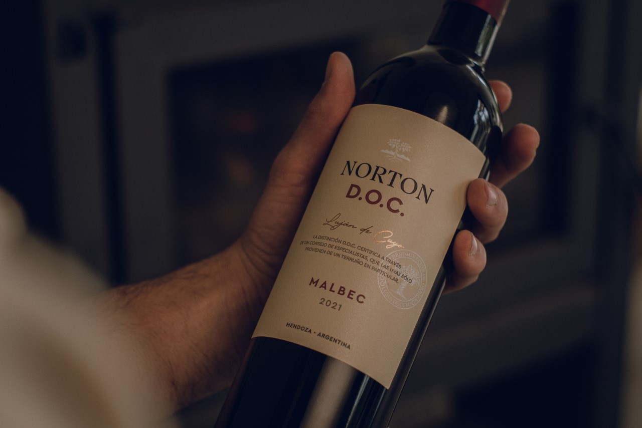 Norton presenta su nueva identidad y renueva la imagen de su Malbec D.O.C. - The Wine Time