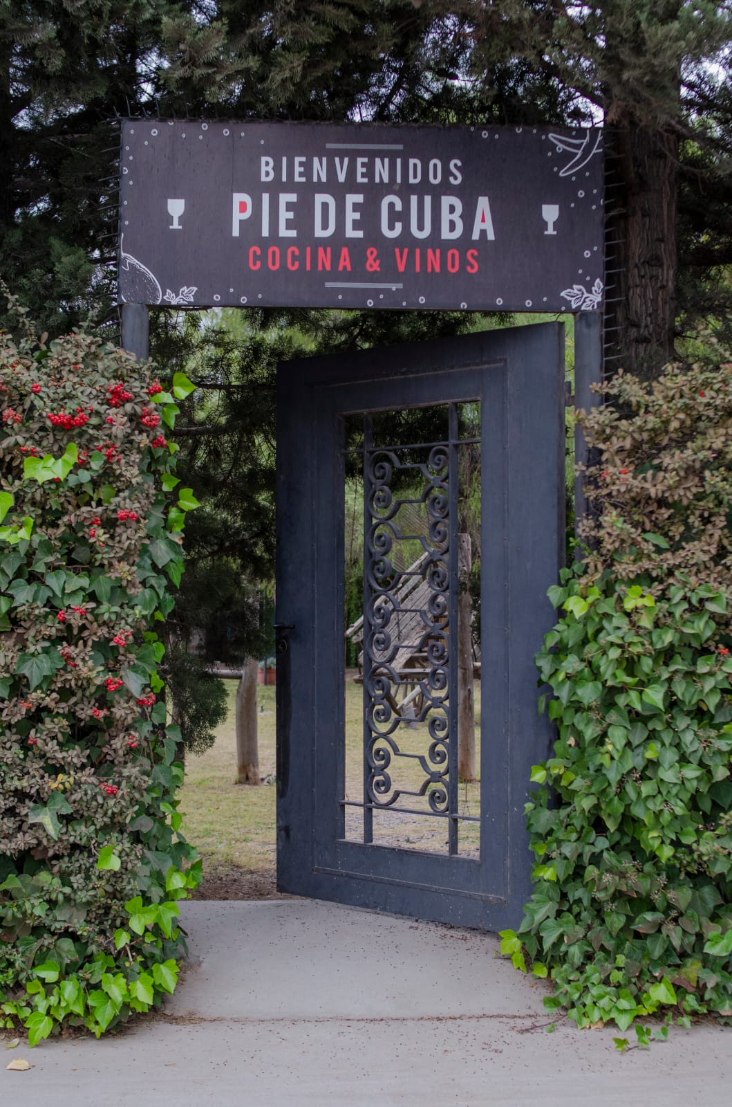 Pie de Cuba: cocina regional por los Caminos del Vino - The Wine Time